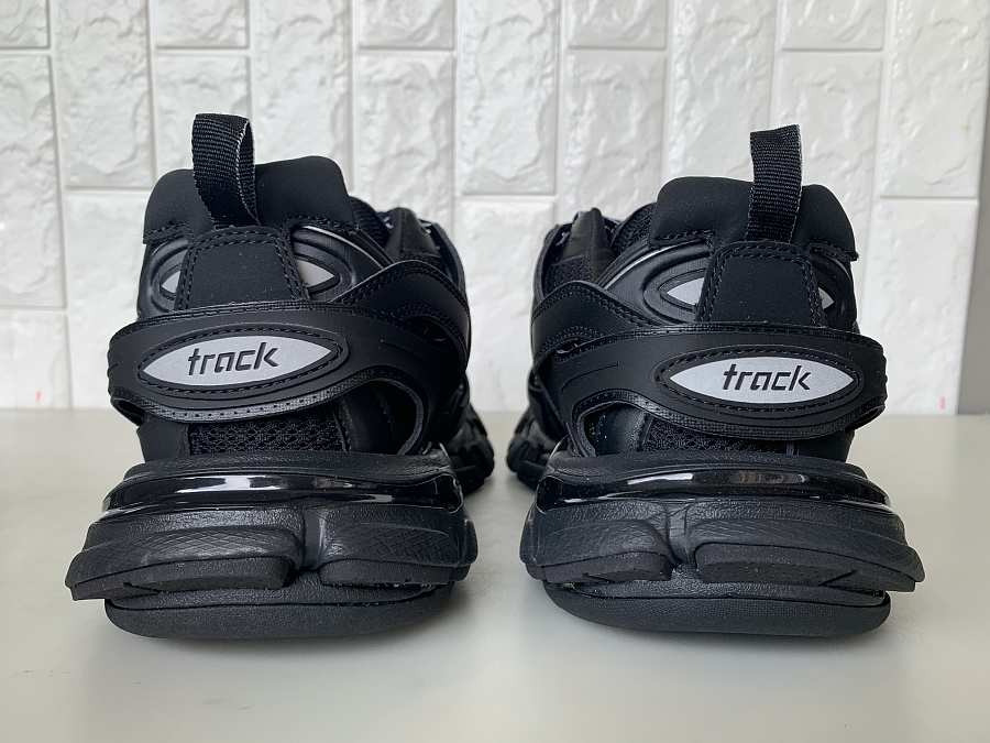 Balenciaga Track Black 542023 W1GB1 1000 - AMOFOOT